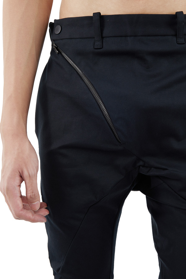 DISTORTION SKINNY PANTS | L'ARMOIRE DISTORTION SKINNY PANTS | L'ARMOIRE